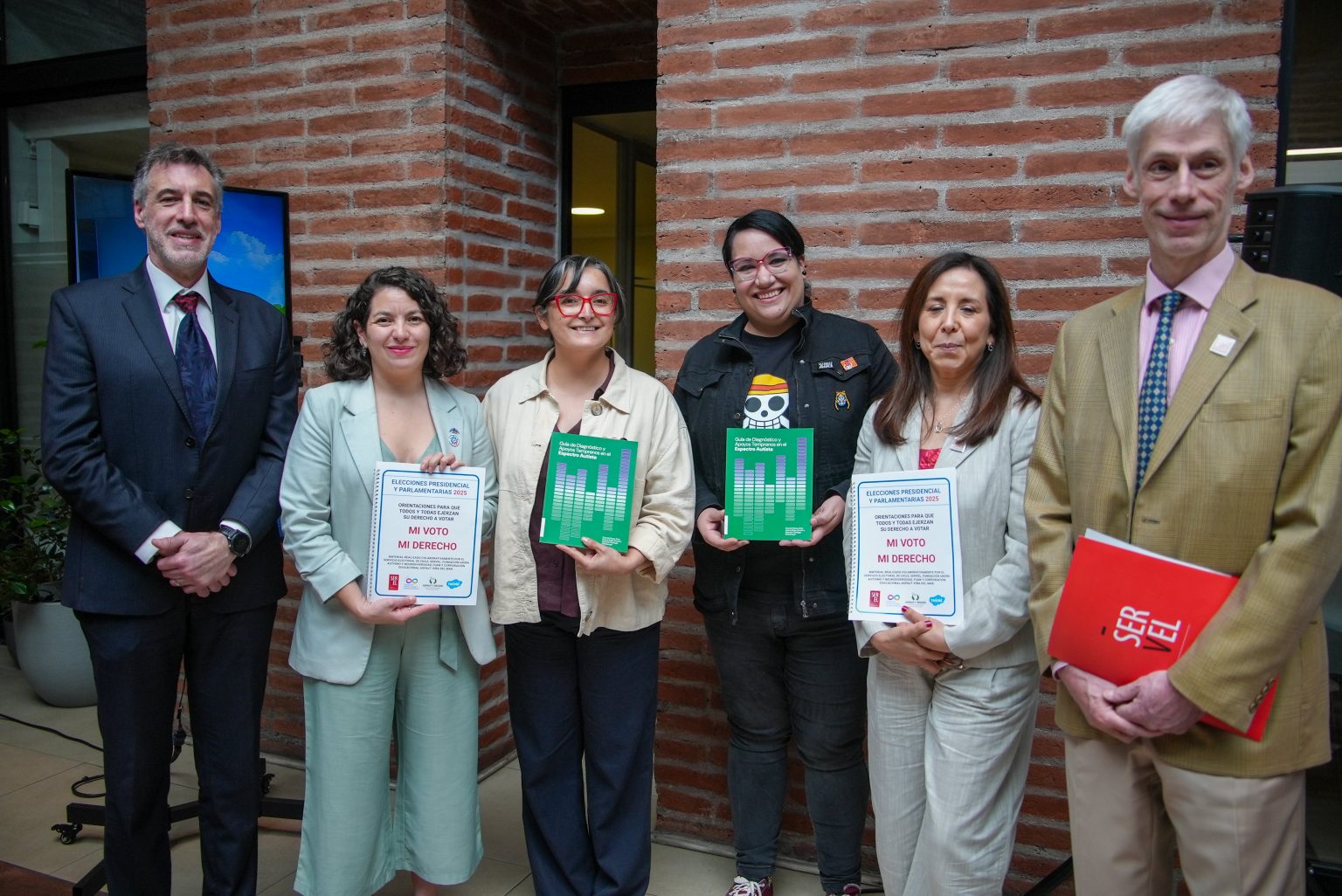 Nadie queda fuera: Gobierno y Servel impulsan Voto Asistido para ...